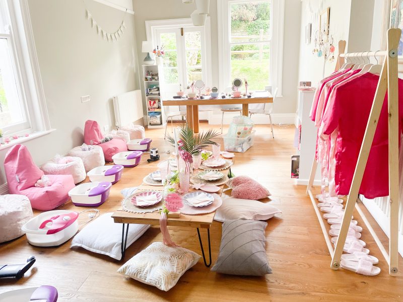 My Kids Teepee Party - Creating Luxury Sleepovers & Magical Parties